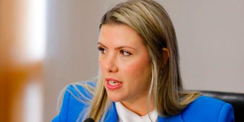 Elisa quer intervenção formatada até o final de abril
