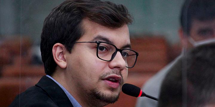 Celso Neto vai deixar a Educação