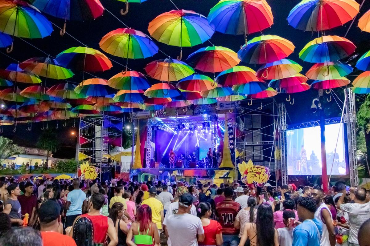 Carnaval de Campo Florido reuniu 23 mil pessoas da região