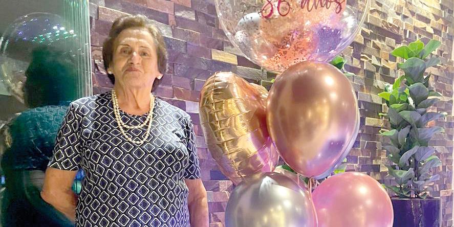 Ana Maria Barbosa completou mais um ano e vida