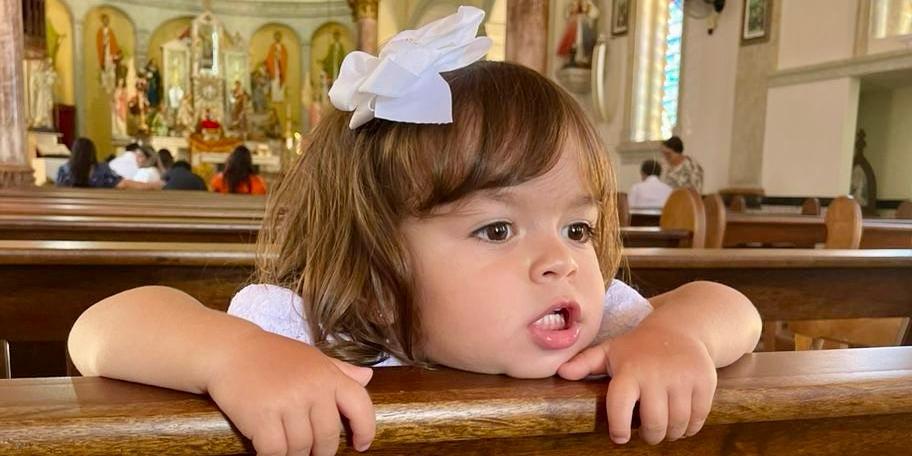 Fofa Sissa Falco Gotelip encantando a todos com todo seu charme e alegria