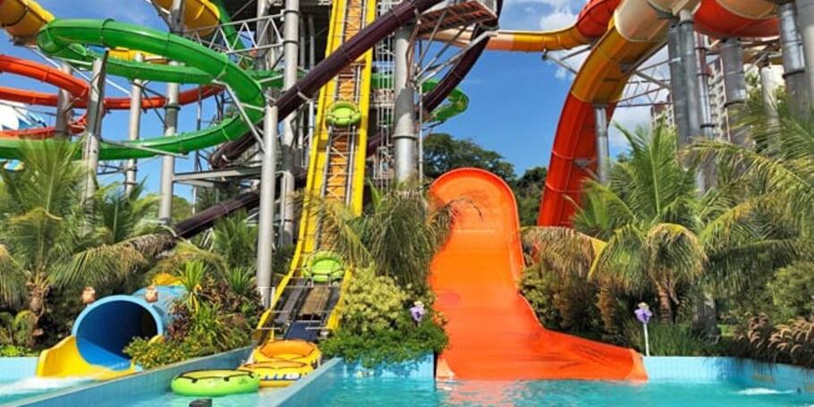 A 190 km de Uberaba, parque aquático investe R$ 60 milhões em novo toboágua