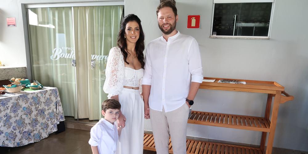 Marcela Pires e Bruno Rabelo comemoram dez anos de união