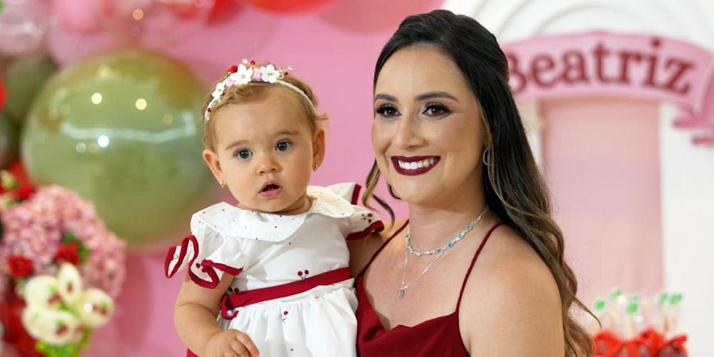 A pequena Beatriz celebra seu peimeiro aniversário