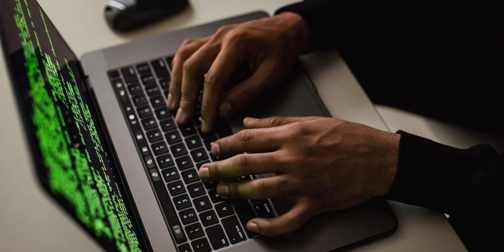 Adolescente do Triângulo Mineiro liderava grupo nazista que planejava ...