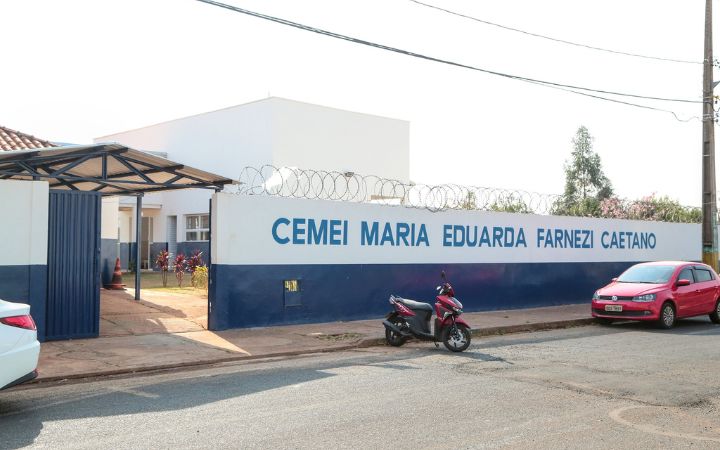 Prefeitura entrega revitalização dos Cemeis do Tancredo Neves e Nova Era