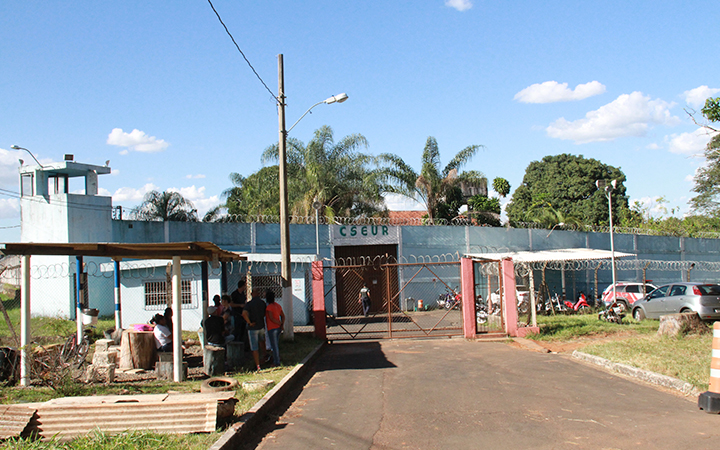 Ministério Público aciona Justiça por maus-tratos contra adolescentes ...